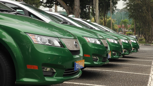 Taxi Operator Offers Full-Time Employment and Benefits