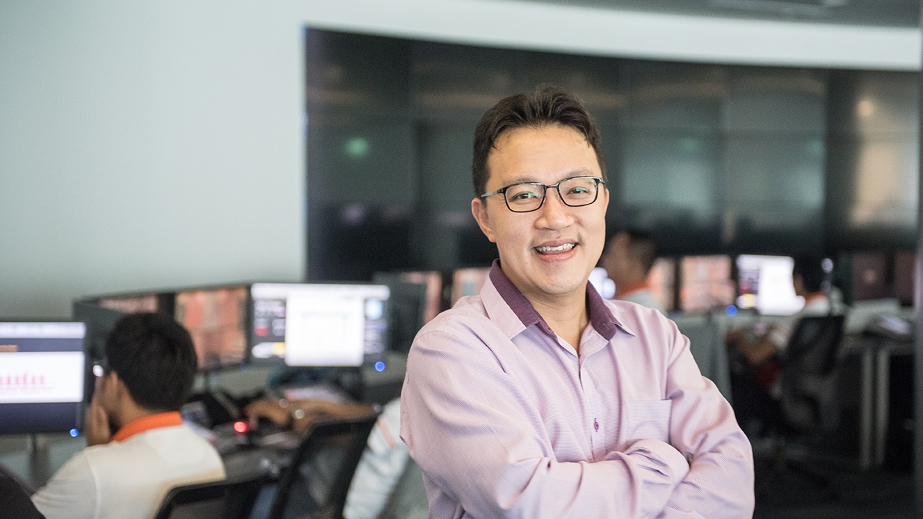 Face to Face With Benjamin Tang