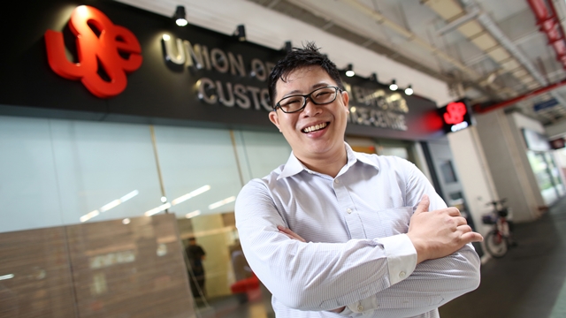 Face 2 Face with Raymond Chin