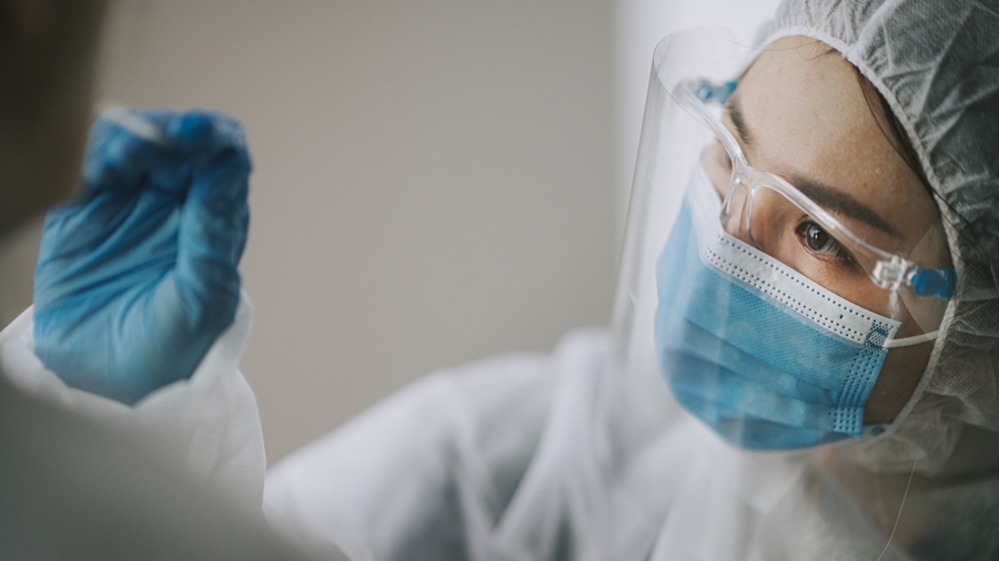 COVID-19: Expert Committee Deliberates Extending Booster Vaccination to ...